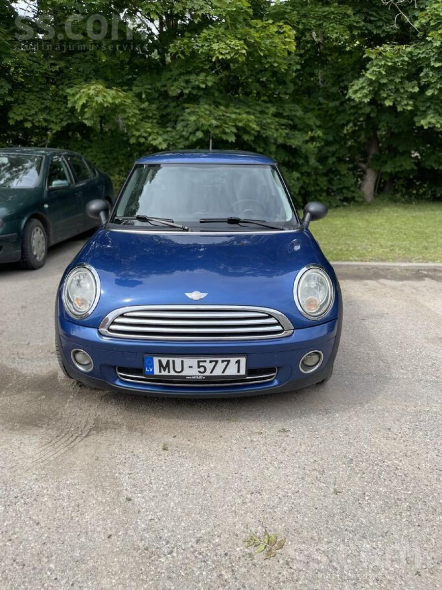 Blue MINI One 2009 in Preili, with an engine capacity of 1.40 L and mileage of 205 thousand km for 2355 €, photo 1 on AUTOMOTO.COM.LV