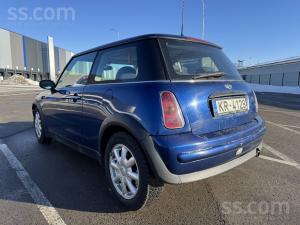Zils MINI One 2002 Rīga, ar dzinēja tilpumu 1.60 L un nobraukumu 335 tūkst. km par 1300 €, foto 4 vietnē AUTOMOTO.COM.LV
