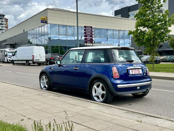 Zils MINI One 2004 Viļņa, ar dzinēja tilpumu 1.60 L un nobraukumu 229 tūkst. km par 2500 €, foto 3 vietnē AUTOMOTO.COM.LV