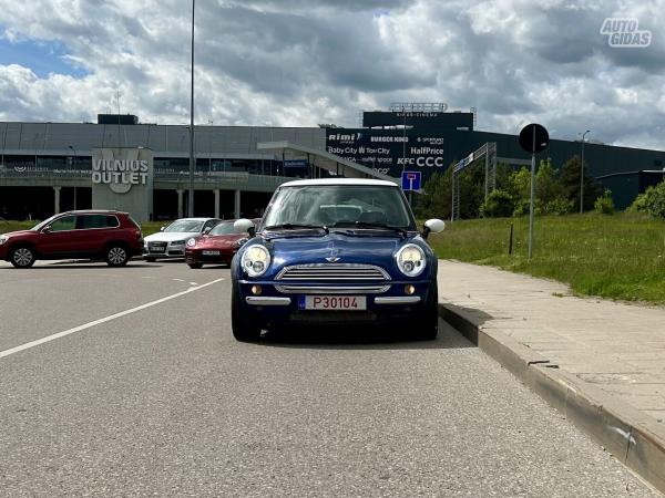 Zils MINI One 2004 Viļņa, ar dzinēja tilpumu 1.60 L un nobraukumu 229 tūkst. km par 2500 €, foto 9 vietnē AUTOMOTO.COM.LV