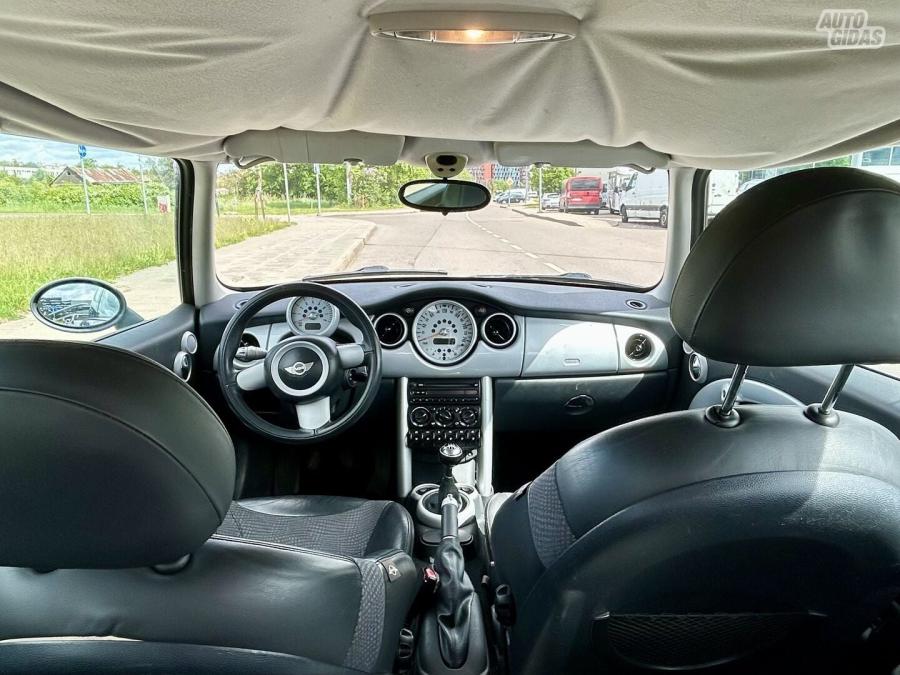 Blue MINI One 2004 in Vilnius, with an engine capacity of 1.60 L and mileage of 229 thousand km for 2500 €, photo 13 on AUTOMOTO.COM.LV
