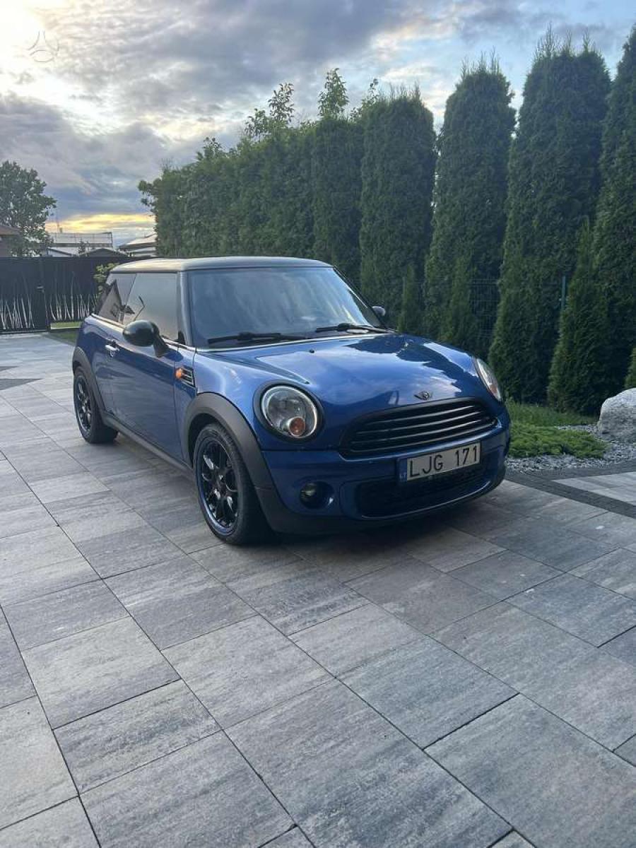 Zils MINI One 2011 Kauņa, ar dzinēja tilpumu 1.60 L un nobraukumu 360 tūkst. km par 4150 €, foto 12 vietnē AUTOMOTO.COM.LV