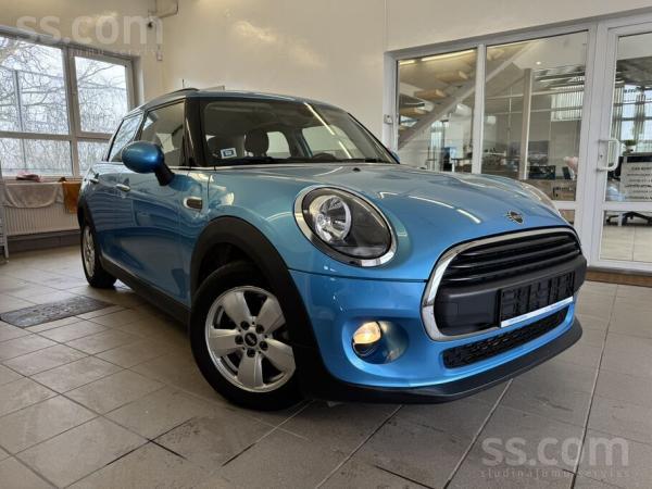 Blue MINI One 2018 in Tukums, with an engine capacity of 1.50 L and mileage of 50 thousand km for 10900 €, photo 4 on AUTOMOTO.COM.LV