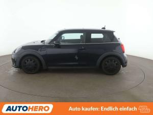 Blue MINI One 2021 in Kaunas, with an engine capacity of 1.50 L and mileage of 27 thousand km for 21689 €, photo 3 on AUTOMOTO.COM.LV