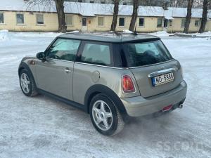 Brown MINI One 2009 in Riga, with an engine capacity of 1.40 L and mileage of 0 thousand km for 2999 €, photo 3 on AUTOMOTO.COM.LV