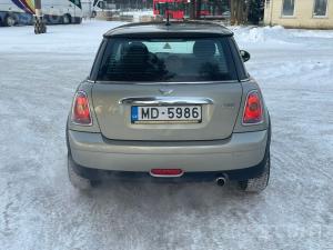 Brown MINI One 2009 in Riga, with an engine capacity of 1.40 L and mileage of 0 thousand km for 2999 €, photo 4 on AUTOMOTO.COM.LV