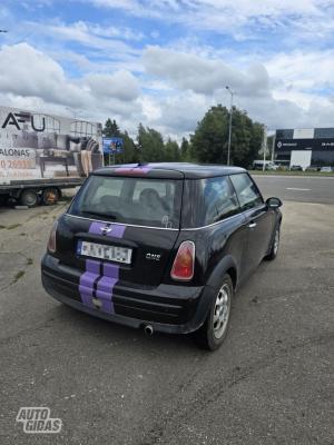 MINI One 2002 in Siauliai, with an engine capacity of 1.60 L and mileage of 200 thousand km for 1260 €, photo 3 on AUTOMOTO.COM.LV