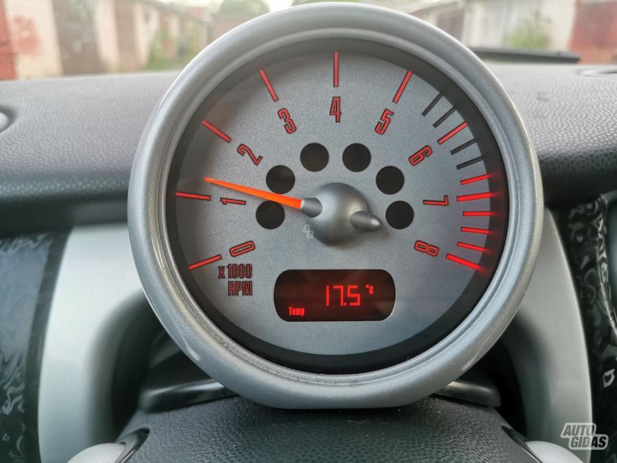 MINI One 2003 in Ignalina, with an engine capacity of 1.60 L and mileage of 30 thousand km for 785 €, photo 16 on AUTOMOTO.COM.LV