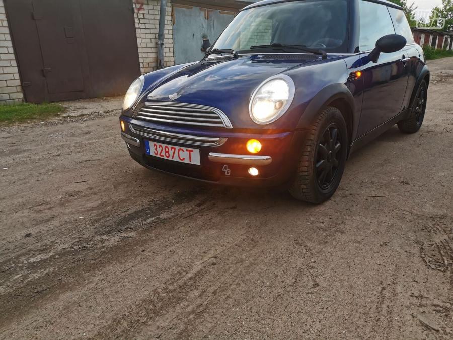 MINI One 2003 in Ignalina, with an engine capacity of 1.60 L and mileage of 30 thousand km for 785 €, photo 8 on AUTOMOTO.COM.LV