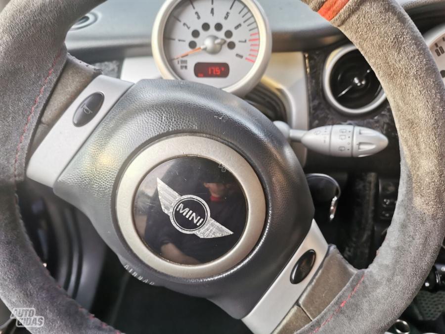 MINI One 2003 in Ignalina, with an engine capacity of 1.60 L and mileage of 30 thousand km for 785 €, photo 17 on AUTOMOTO.COM.LV