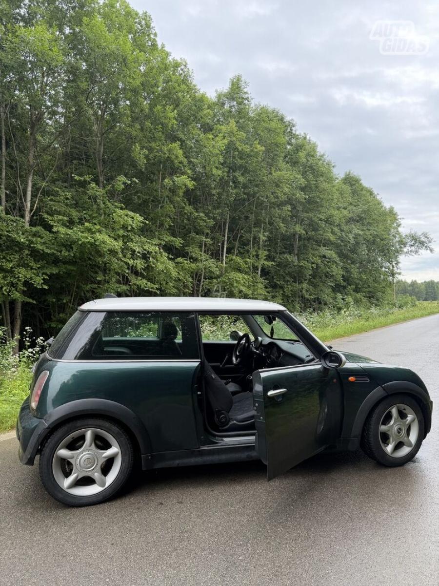 MINI One 2005 Panevēža, ar dzinēja tilpumu 1.40 L un nobraukumu 263 tūkst. km par 1200 €, foto 3 vietnē AUTOMOTO.COM.LV