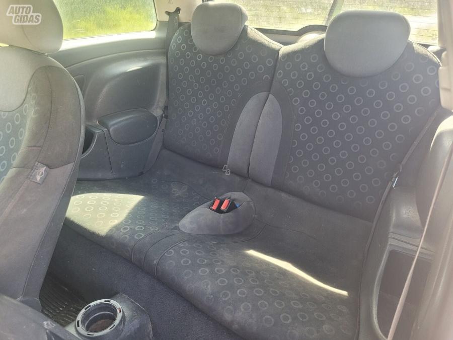 MINI One 2006 in Vilnius, with an engine capacity of 1.40 L and mileage of 271 thousand km for 1250 €, photo 13 on AUTOMOTO.COM.LV