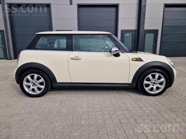 MINI One 2009 Liepāja, ar dzinēja tilpumu 1.40 L un nobraukumu 231 tūkst. km par 2990 €, foto 8 vietnē AUTOMOTO.COM.LV