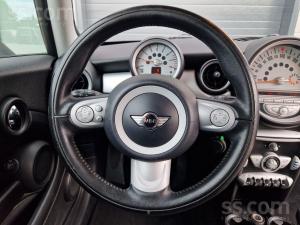 MINI One 2009 in Liepaja, with an engine capacity of 1.40 L and mileage of 231 thousand km for 2990 €, photo 12 on AUTOMOTO.COM.LV