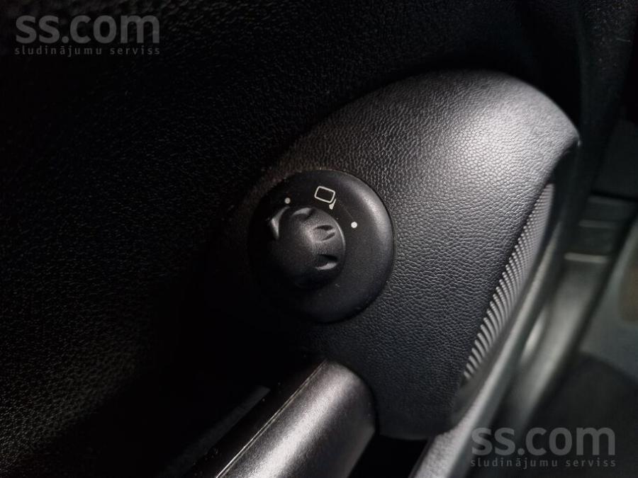 MINI One 2009 in Liepaja, with an engine capacity of 1.40 L and mileage of 231 thousand km for 2990 €, photo 19 on AUTOMOTO.COM.LV