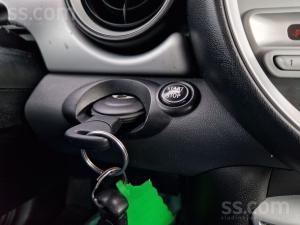MINI One 2009 in Liepaja, with an engine capacity of 1.40 L and mileage of 231 thousand km for 2990 €, photo 20 on AUTOMOTO.COM.LV