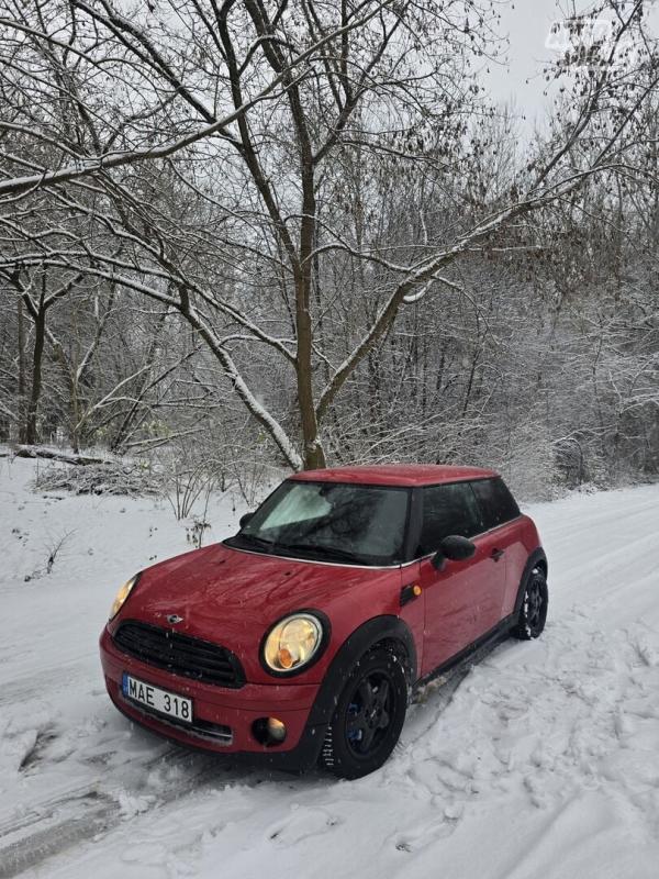 MINI One 2010 Viļņa, ar dzinēja tilpumu 1.40 L un nobraukumu 261 tūkst. km par 1900 €, foto 3 vietnē AUTOMOTO.COM.LV