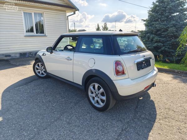 MINI One 2010 in Utena, with an engine capacity of 1.60 L and mileage of 190 thousand km for 2990 €, photo 4 on AUTOMOTO.COM.LV