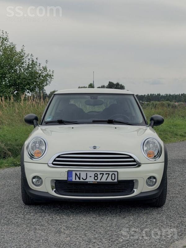MINI One 2011 Rīga, ar dzinēja tilpumu 1.60 L un nobraukumu 193 tūkst. km par 3195 €, foto 6 vietnē AUTOMOTO.COM.LV