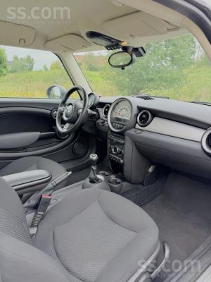 MINI One 2011 Rīga, ar dzinēja tilpumu 1.60 L un nobraukumu 193 tūkst. km par 3195 €, foto 9 vietnē AUTOMOTO.COM.LV