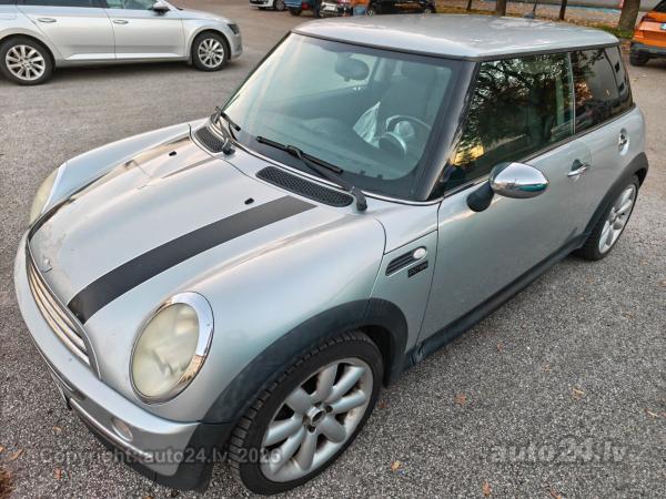 Pelēks MINI One D 2005 Tallina, ar dzinēja tilpumu 1.40 L un nobraukumu 263 tūkst. km par 1250 €, foto 3 vietnē AUTOMOTO.COM.LV