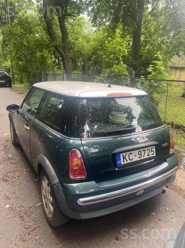Green MINI One 2002 in Riga, with an engine capacity of 1.60 L and mileage of 255 thousand km for 699 €, photo 1 on AUTOMOTO.COM.LV