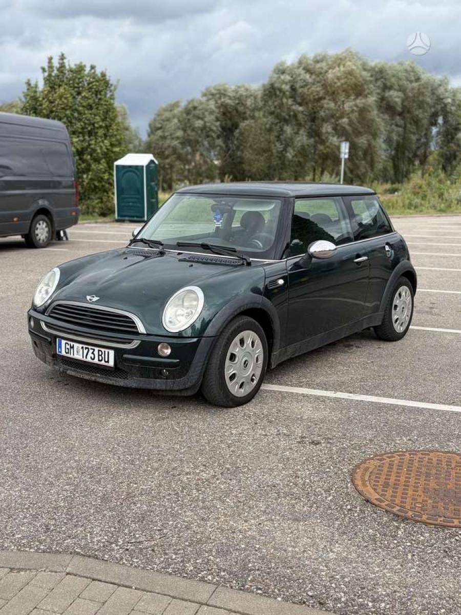 Zaļš MINI One 2003 Utena, ar dzinēja tilpumu 1.60 L un nobraukumu 204 tūkst. km par 820 €, foto 1 vietnē AUTOMOTO.COM.LV