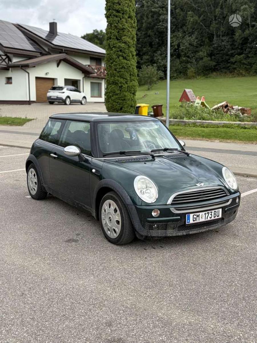 Zaļš MINI One 2003 Utena, ar dzinēja tilpumu 1.60 L un nobraukumu 204 tūkst. km par 820 €, foto 4 vietnē AUTOMOTO.COM.LV