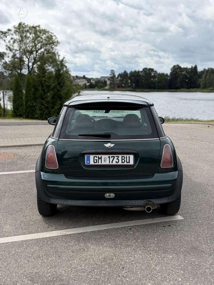 Zaļš MINI One 2003 Utena, ar dzinēja tilpumu 1.60 L un nobraukumu 204 tūkst. km par 820 €, foto 6 vietnē AUTOMOTO.COM.LV
