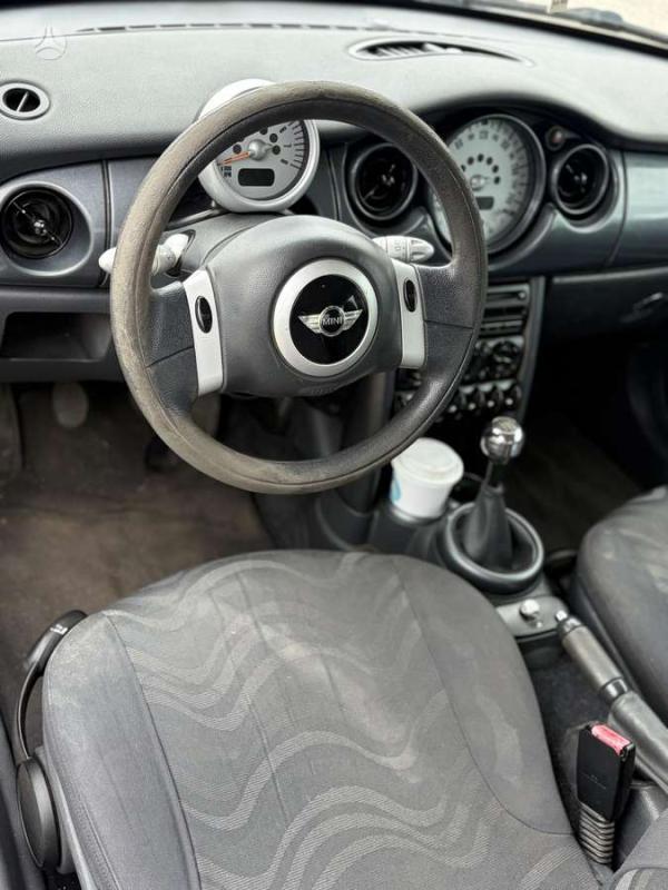 MINI One 2003 Utena vietnÄ ZaļŔ MINI One 2003 Utena, ar dzinÄja tilpumu 1.60 L un nobraukumu 204 tÅ«kst. km par 820 ā¬, foto 9 vietnÄ AUTOMOTO.COM.LV