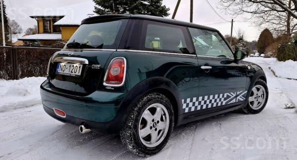 Zaļš MINI One 2007 Jelgava, ar dzinēja tilpumu 1.40 L un nobraukumu 128 tūkst. km par 2999 €, foto 2 vietnē AUTOMOTO.COM.LV