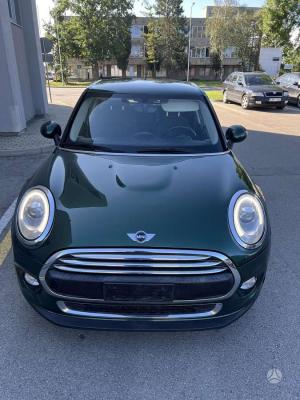 Green MINI One 2015 in Panevezys, with an engine capacity of 1.50 L and mileage of 184 thousand km for 5500 €, photo 3 on AUTOMOTO.COM.LV