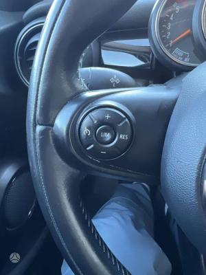 Green MINI One 2015 in Panevezys, with an engine capacity of 1.50 L and mileage of 184 thousand km for 5500 €, photo 12 on AUTOMOTO.COM.LV