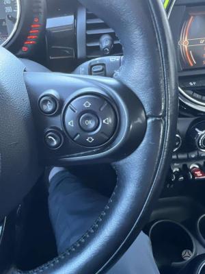Green MINI One 2015 in Panevezys, with an engine capacity of 1.50 L and mileage of 184 thousand km for 5500 €, photo 13 on AUTOMOTO.COM.LV