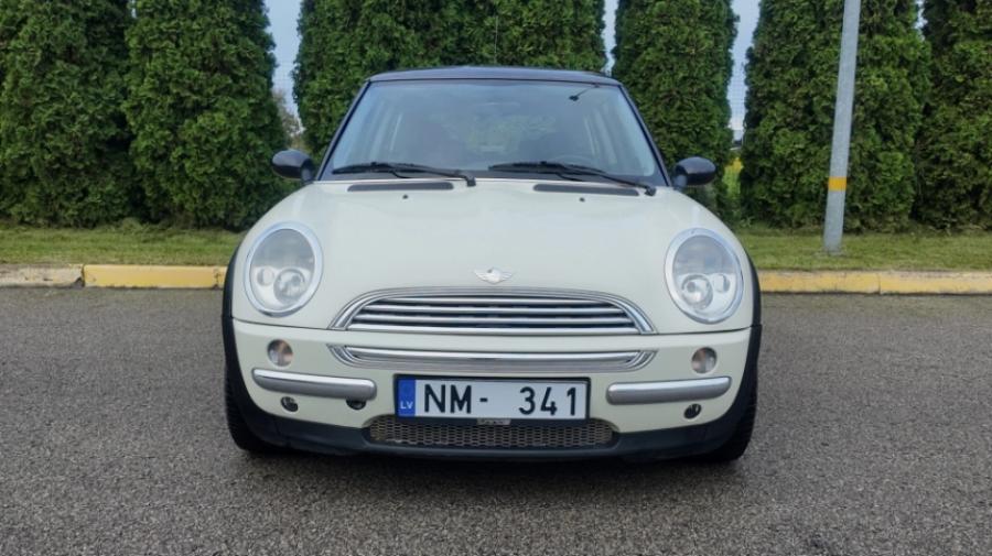 Pelēks MINI One 2004 Rīga, ar dzinēja tilpumu 2.00 L un nobraukumu 267 tūkst. km par 2200 €, foto 8 vietnē AUTOMOTO.COM.LV
