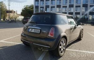 Pelēks MINI One 2006 Rīga, ar dzinēja tilpumu 1.60 L un nobraukumu 313 tūkst. km par 2700 €, foto 4 vietnē AUTOMOTO.COM.LV
