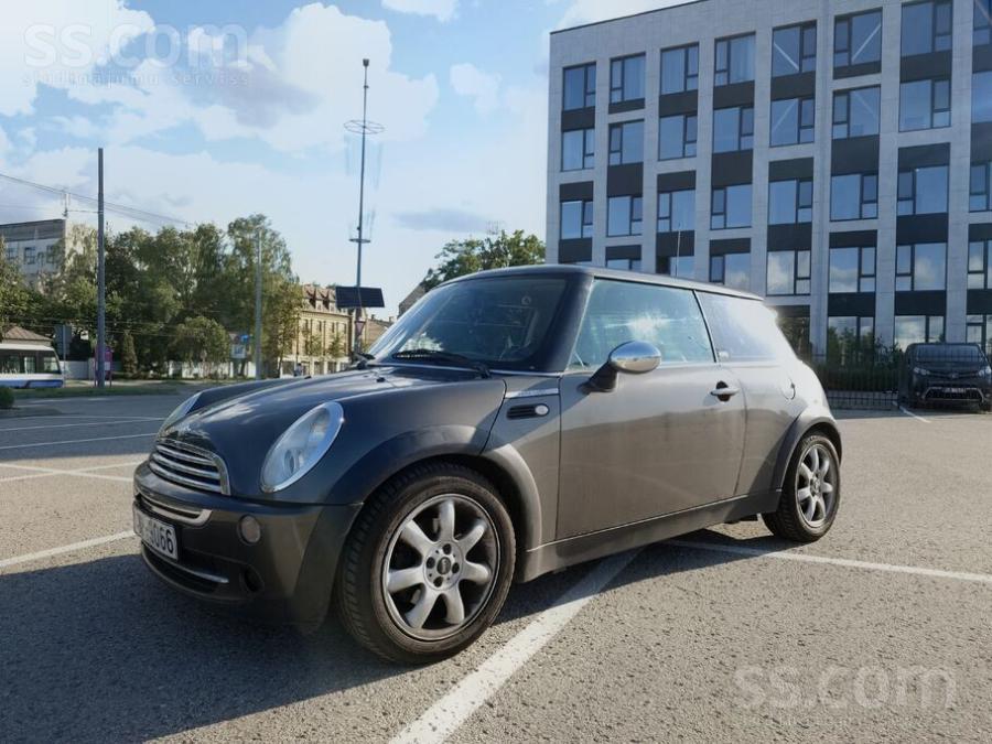 Pelēks MINI One 2006 Rīga, ar dzinēja tilpumu 1.60 L un nobraukumu 313 tūkst. km par 2700 €, foto 5 vietnē AUTOMOTO.COM.LV