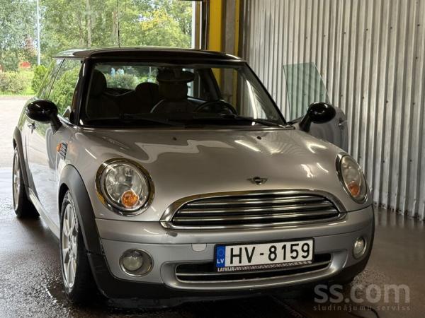 Grey MINI One 2007 in Riga, with an engine capacity of 1.40 L and mileage of 117 thousand km for 2900 €, photo 1 on AUTOMOTO.COM.LV