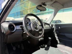 Grey MINI One 2008 in Riga, with an engine capacity of 1.40 L and mileage of 0 thousand km for 3600 €, photo 7 on AUTOMOTO.COM.LV
