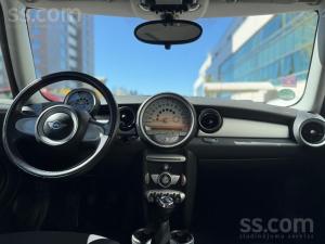 Grey MINI One 2008 in Riga, with an engine capacity of 1.40 L and mileage of 0 thousand km for 3600 €, photo 10 on AUTOMOTO.COM.LV
