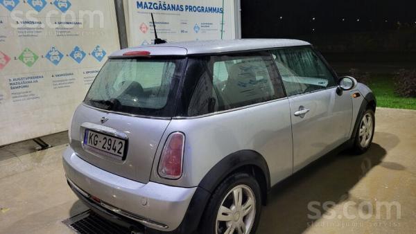 Pelēks MINI One 2005 Liepāja, ar dzinēja tilpumu 1.60 L un nobraukumu 294 tūkst. km par 1999 €, foto 9 vietnē AUTOMOTO.COM.LV
