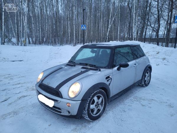 Grey MINI One 2006 in Vilnius, with an engine capacity of 1.40 L and mileage of 271 thousand km for 1350 €, photo 1 on AUTOMOTO.COM.LV