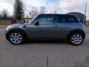 Grey MINI One 2009 in Riga, with an engine capacity of 1.60 L and mileage of 226 thousand km for 4200 €, photo 14 on AUTOMOTO.COM.LV