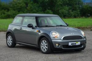 Grey MINI One 2009 in Liepaja, with an engine capacity of 1.40 L and mileage of 231 thousand km for 3850 €, photo 6 on AUTOMOTO.COM.LV