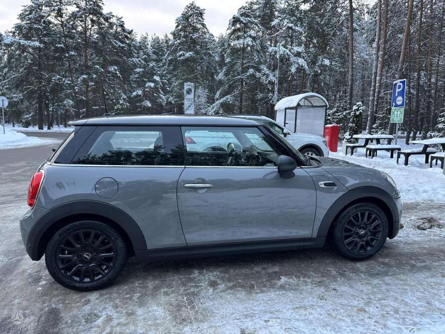 Grey MINI One 2015 in Vilnius, with an engine capacity of 1.20 L and mileage of 136 thousand km for 8300 €, photo 6 on AUTOMOTO.COM.LV