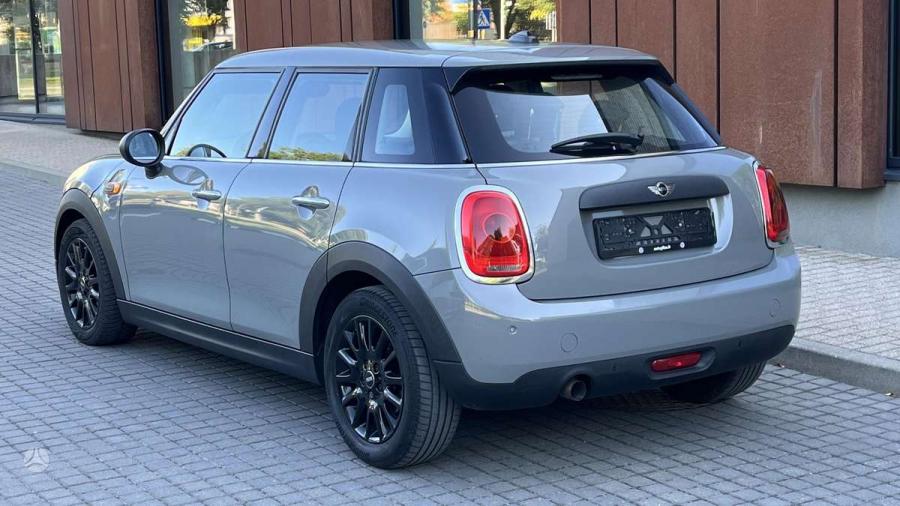 Pelēks MINI One 2016 Ukmergė, ar dzinēja tilpumu 1.50 L un nobraukumu 240 tūkst. km par 6100 €, foto 5 vietnē AUTOMOTO.COM.LV