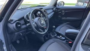 Pelēks MINI One 2016 Ukmergė, ar dzinēja tilpumu 1.50 L un nobraukumu 240 tūkst. km par 6100 €, foto 7 vietnē AUTOMOTO.COM.LV