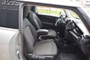 Grey MINI One 2018 in Vilnius, with an engine capacity of 1.50 L and mileage of 84 thousand km for 10850 €, photo 8 on AUTOMOTO.COM.LV