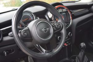 Grey MINI One 2018 in Vilnius, with an engine capacity of 1.50 L and mileage of 84 thousand km for 10850 €, photo 10 on AUTOMOTO.COM.LV