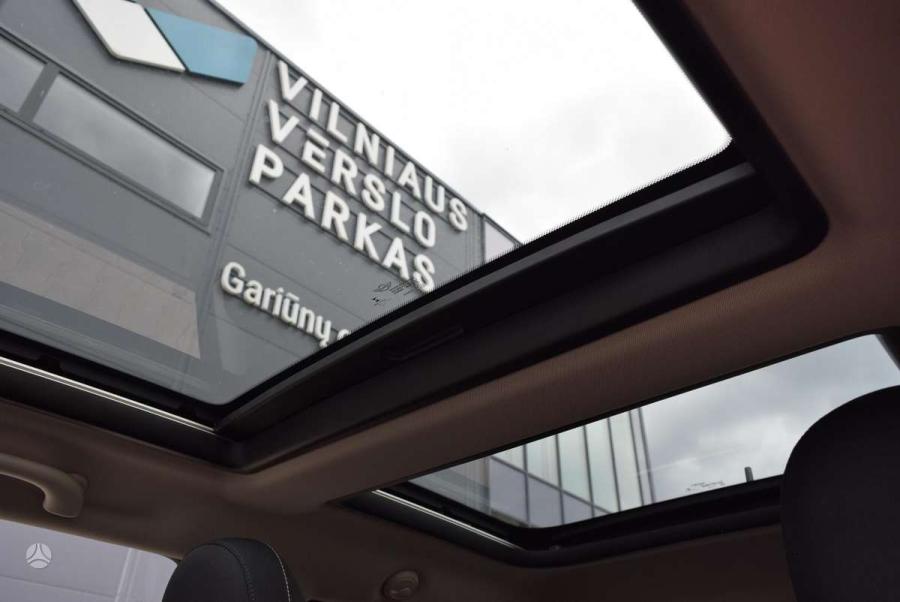 Grey MINI One 2018 in Vilnius, with an engine capacity of 1.50 L and mileage of 84 thousand km for 10850 €, photo 12 on AUTOMOTO.COM.LV